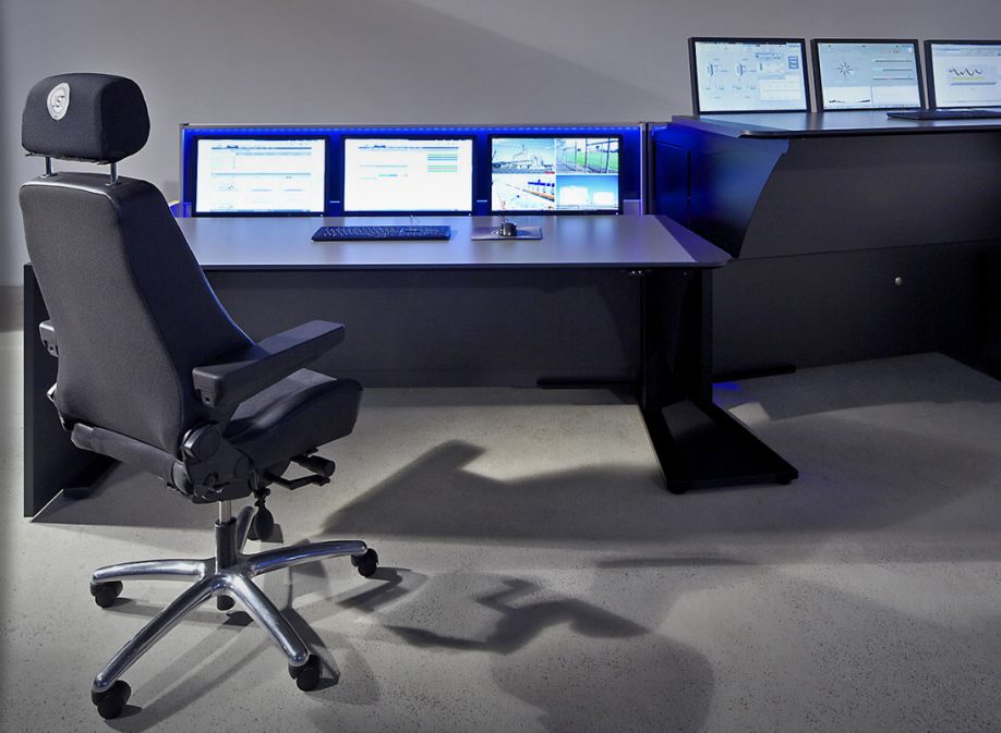 Control room desk & control center desk | JST Jungmann