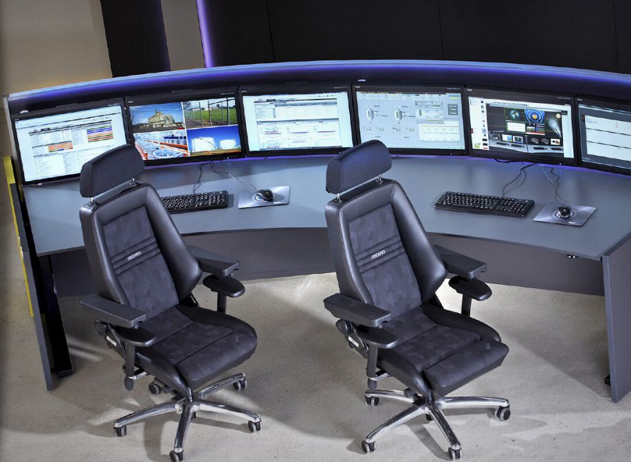Recaro 24/7 operator's & control center chair | Jungmann Systemtechnik