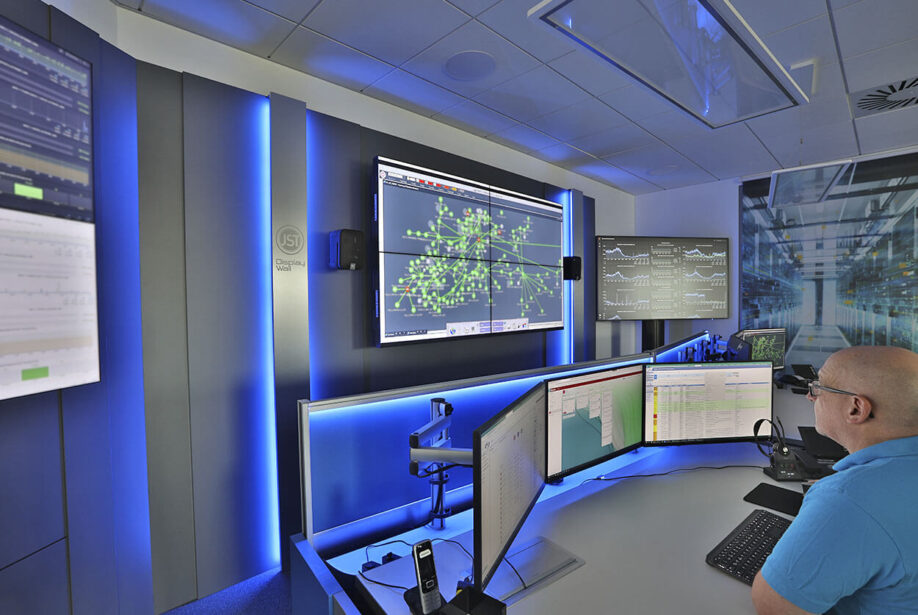 Network operations center telecommunications service provider | JST
